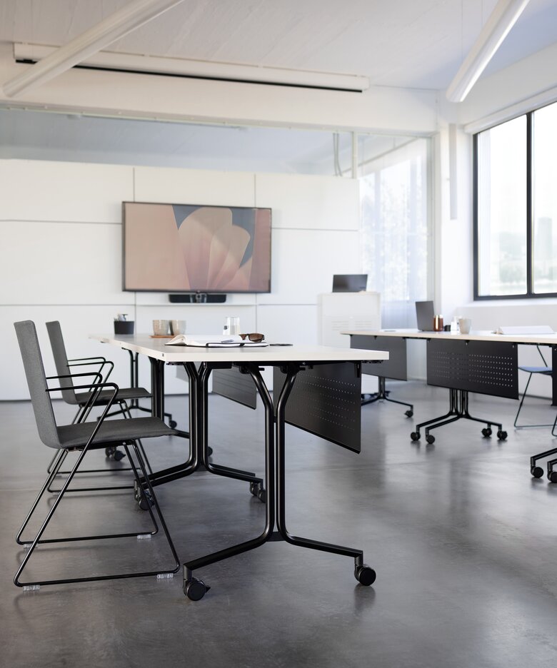 spyn flip-top table - Wiesner-Hager